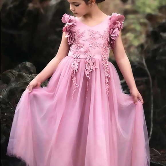 Trish Scully | Dresses | Trish Scully Bianca Gown Rose Child Elegant ...